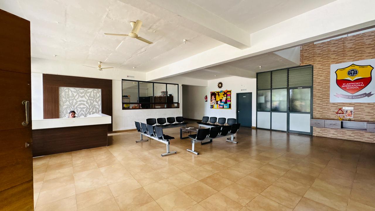 School Website - Grid Gallery